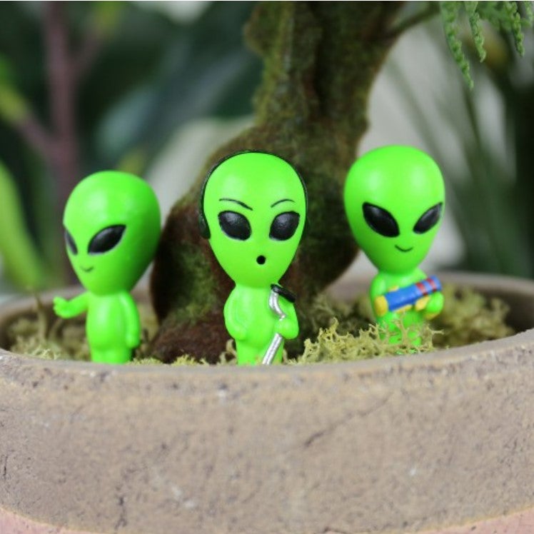 Mini Plant Pot Glow In The Dark Aliens | Exotic Botanic